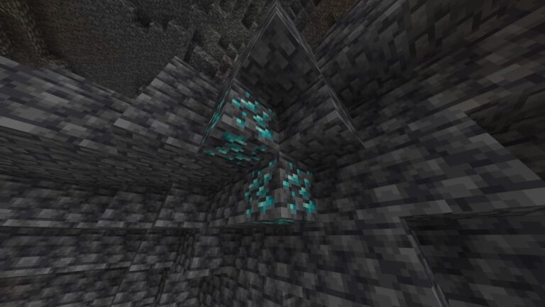 Minecraft: Where to Find Diamonds Guide - Best Ways to Locate Diamond ...
