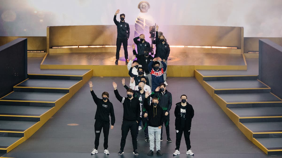 Best Dota 2 Players of 2021 | Pro Game Guides