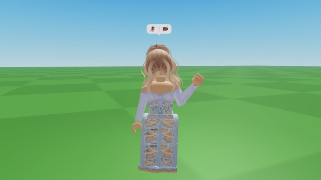How to have no face in Roblox | Pro Game Guides