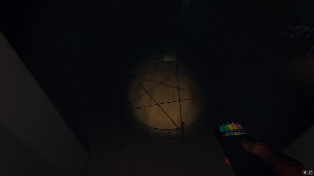 How to use the Summoning Circle in Phasmophobia - What does it do ...