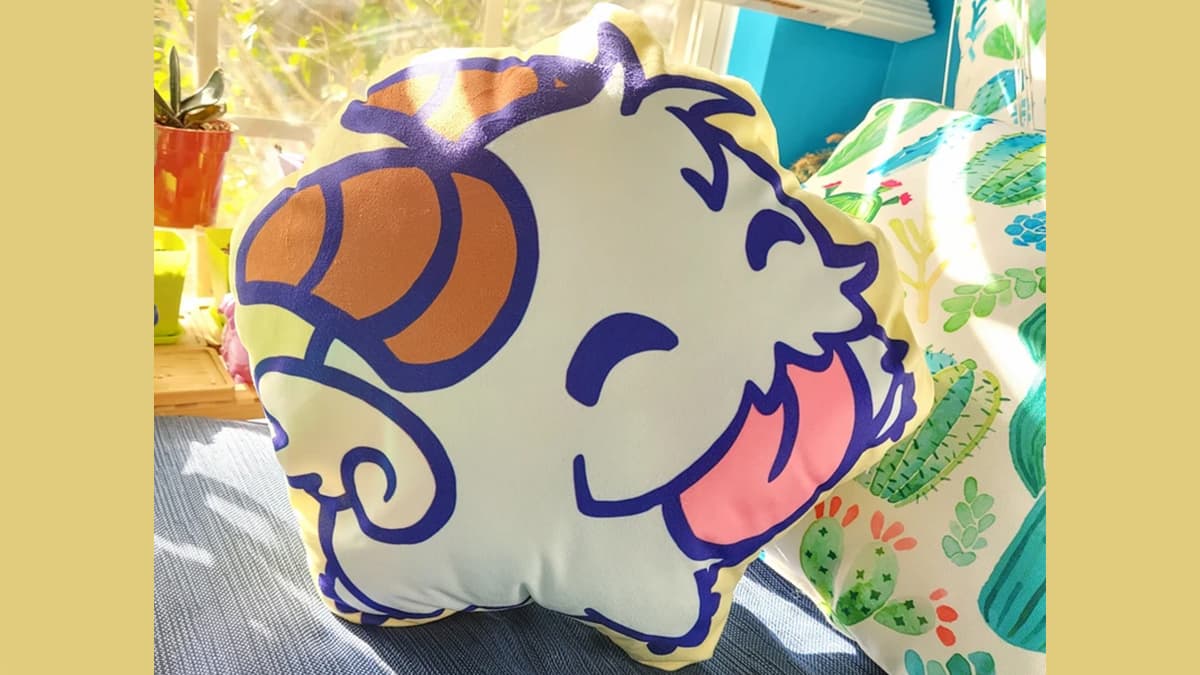 Best Holiday Gifts for League of Legends Fans | Pro Game Guides