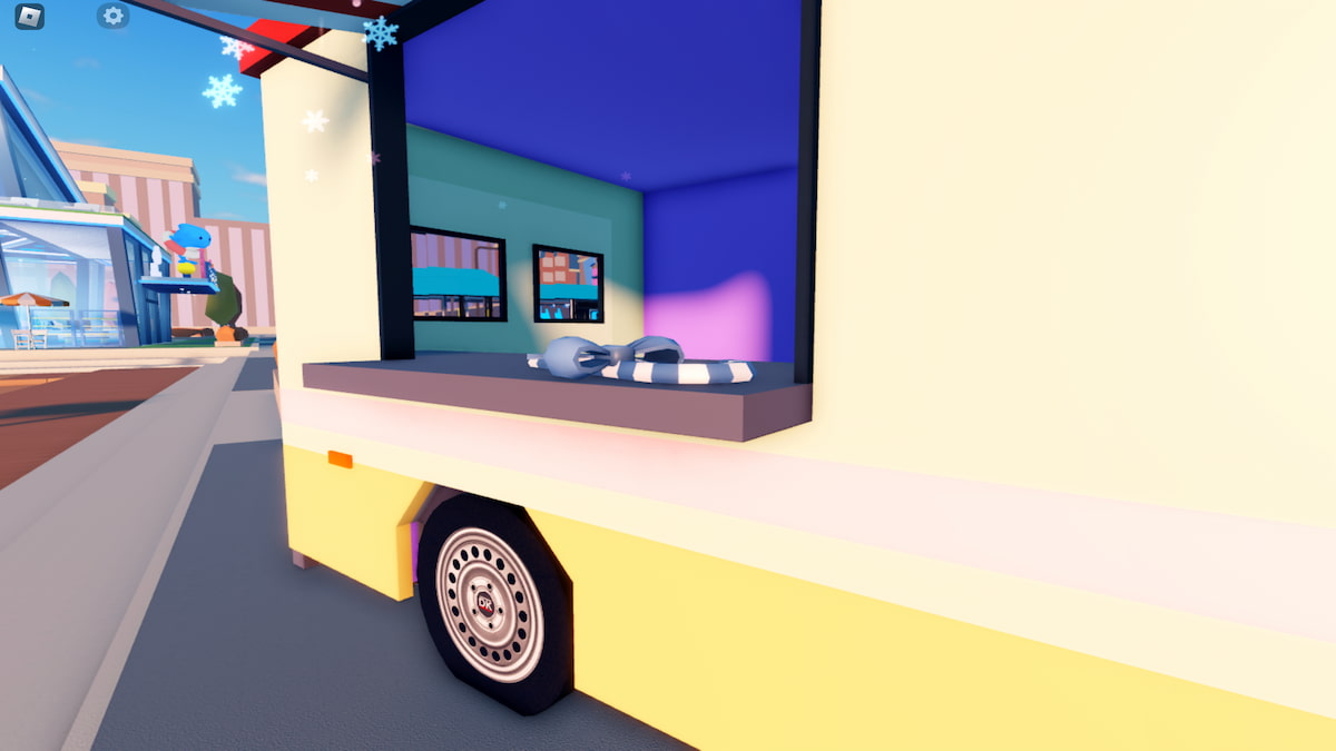 How to get the free MC Beanie avatar item in Livetopia - Roblox | Pro ...