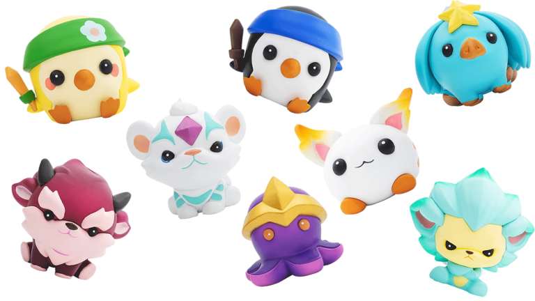 Best holiday gifts for TFT fans | Pro Game Guides