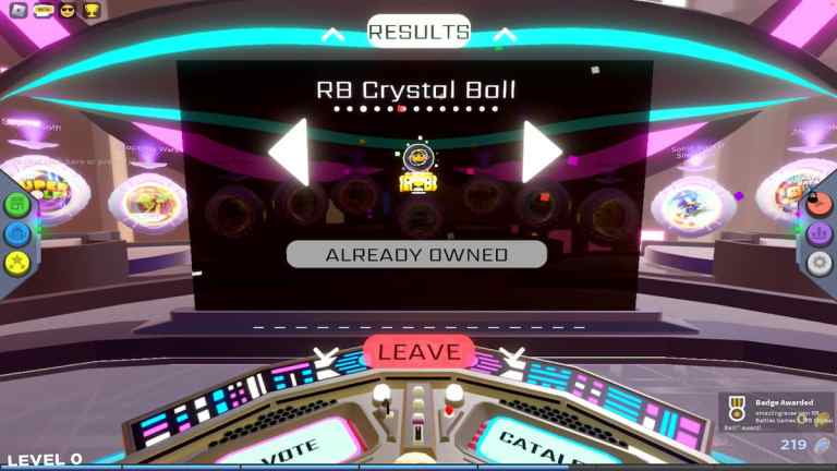How to get the RB Crystal Ball and RBB Chain in RB Battles - Roblox | Pro Game Guides