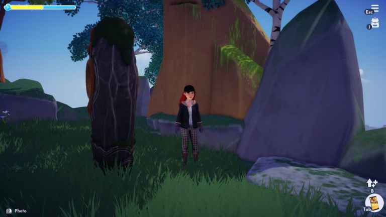 How to take a picture of the Pillar of Courage during A Story to Tell ...