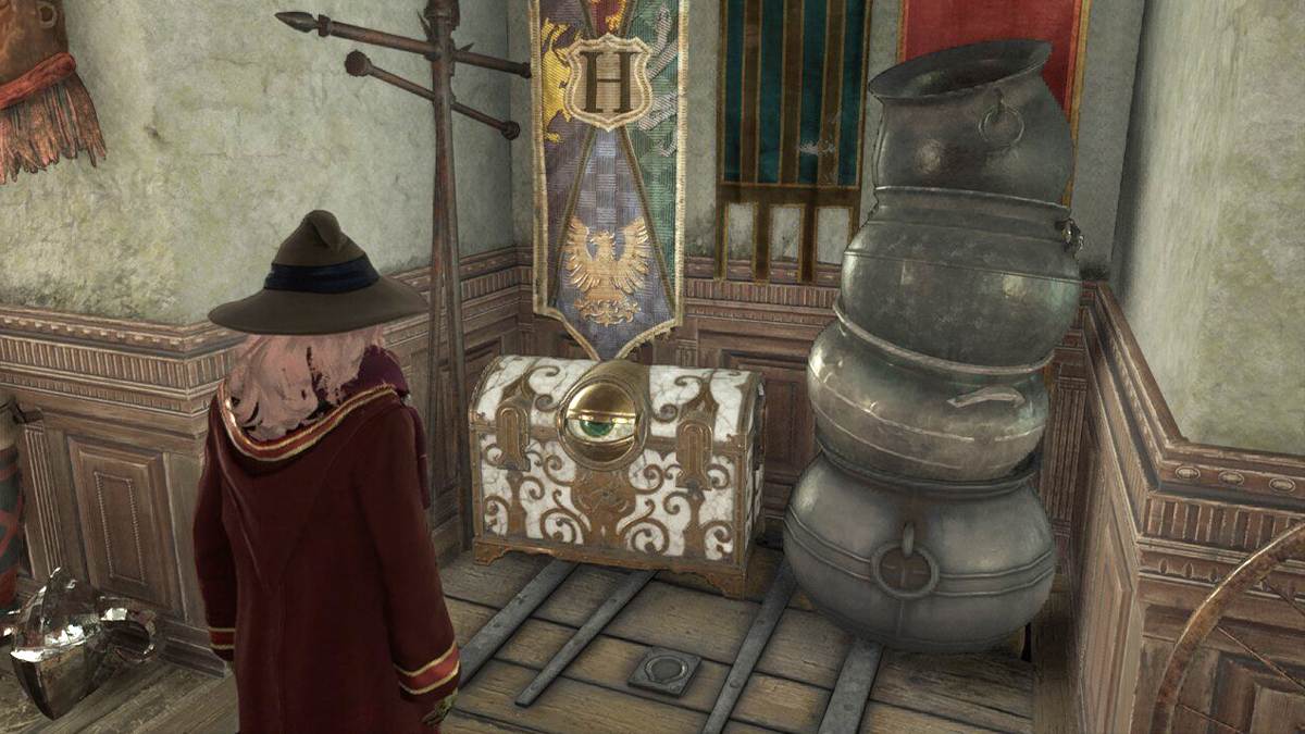 All Eye Chest locations in Hogsmeade in Hogwarts Legacy | Pro Game Guides