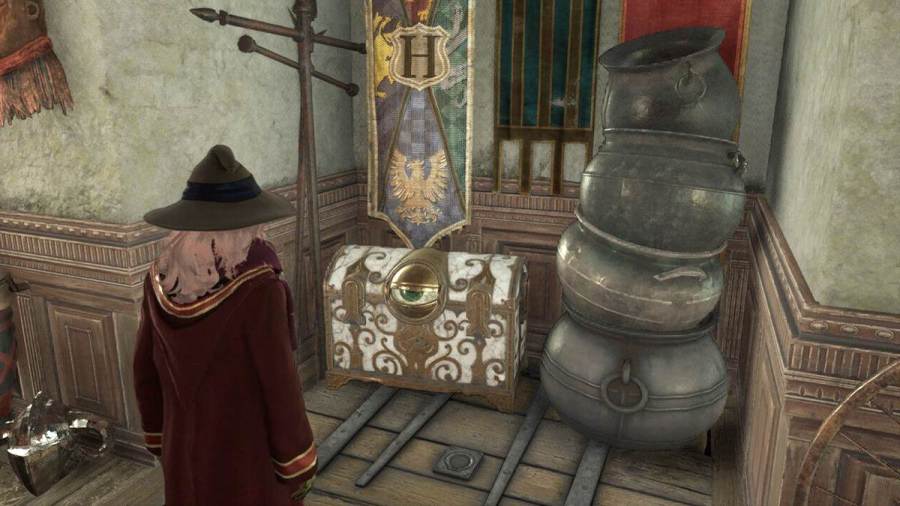 All Eye Chest locations in Hogsmeade in Hogwarts Legacy | Pro Game Guides
