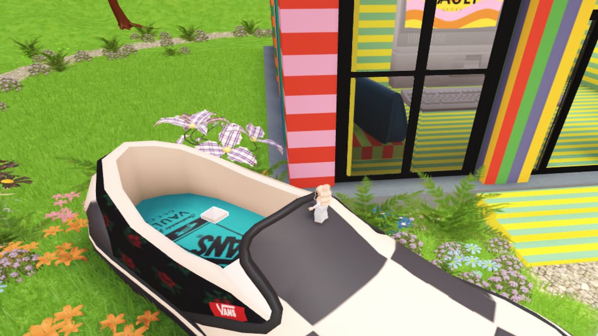How to get the free Vans Obstacle Skatepack item in Vans World - Roblox ...
