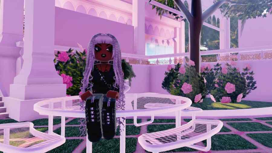 Best Gothic Outfits in Royale High | Pro Game Guides