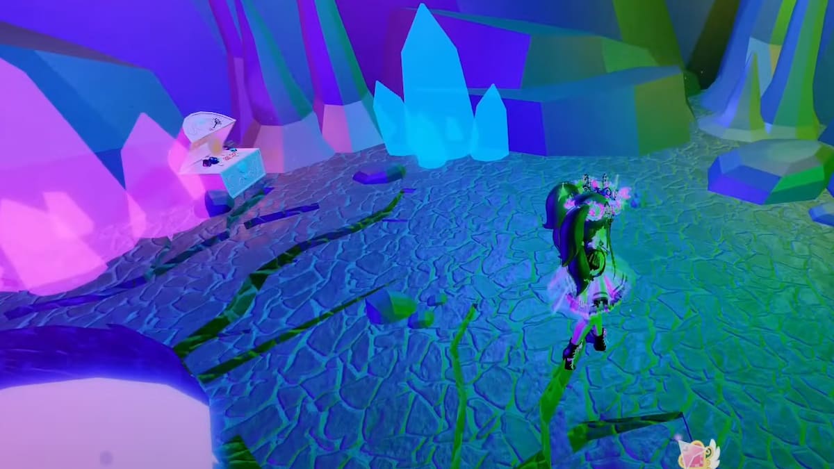 All Chest Locations in Royale High (Castle Secrets Update) - Roblox ...