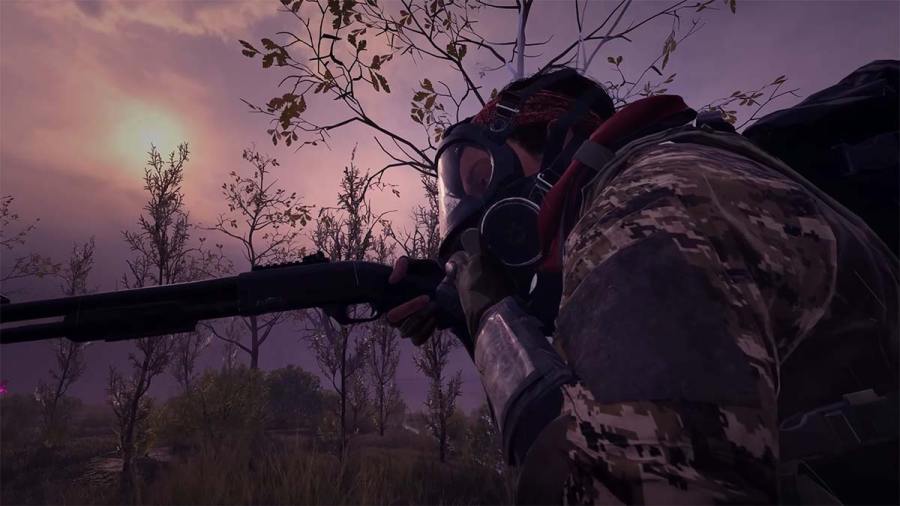 How to equip and unequip the Gas Mask in Warzone | Pro Game Guides