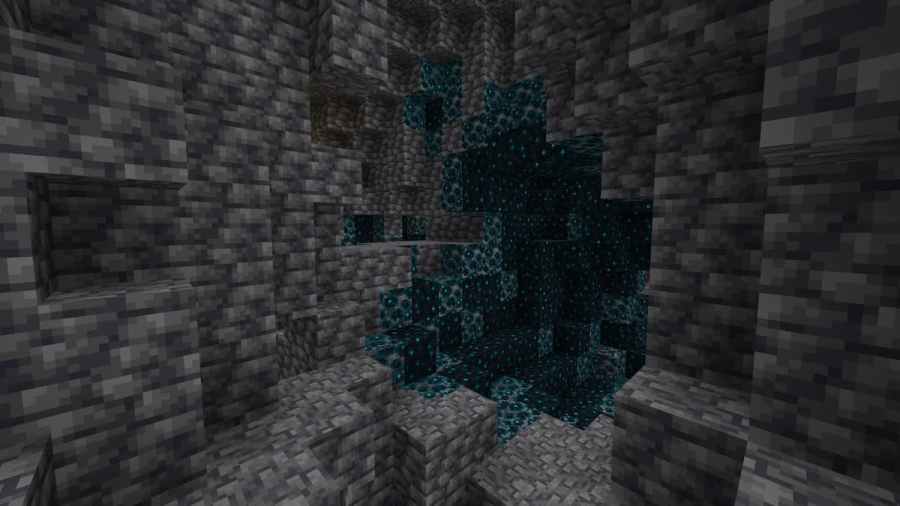 Best Minecraft Deep Dark Seeds for Bedrock & Java (2024)